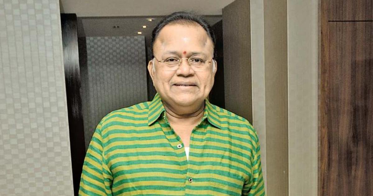 Actor Radha Ravi expresses his deepest condolences to Vasanthakumar’s ...
